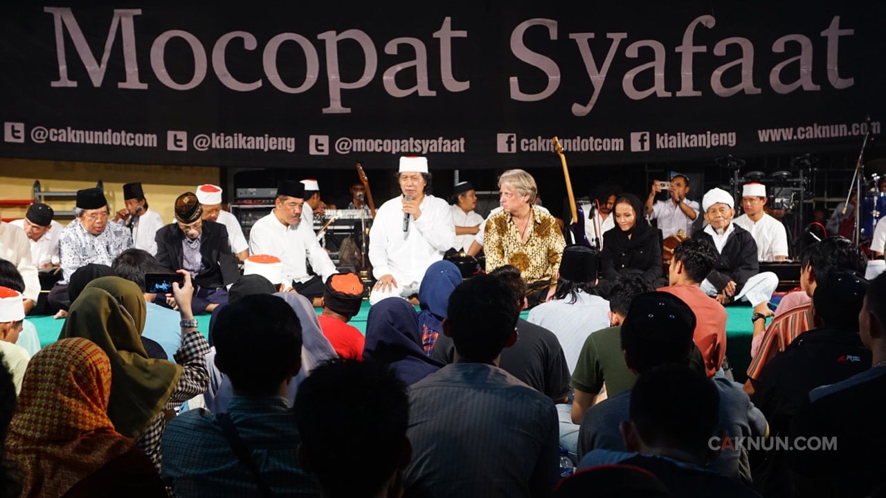 Mocopat Syafaat 17 April 2017 • CakNun.com